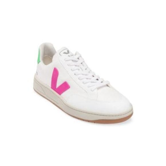 Veja | Shoes | Veja Womens White Textured Platform Logo V12 Round Toe ...